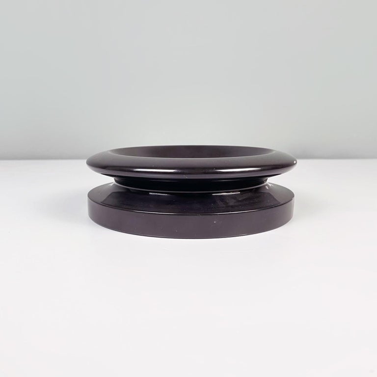 Italian Modern Round Pocket Emptier Ashtray Centerpiece in Black Marble ...