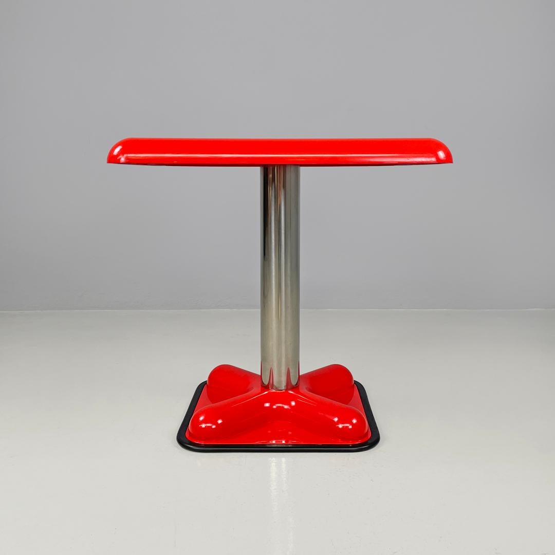 Italian modern square red plastic table Bistrò by Joe Colombo for ...