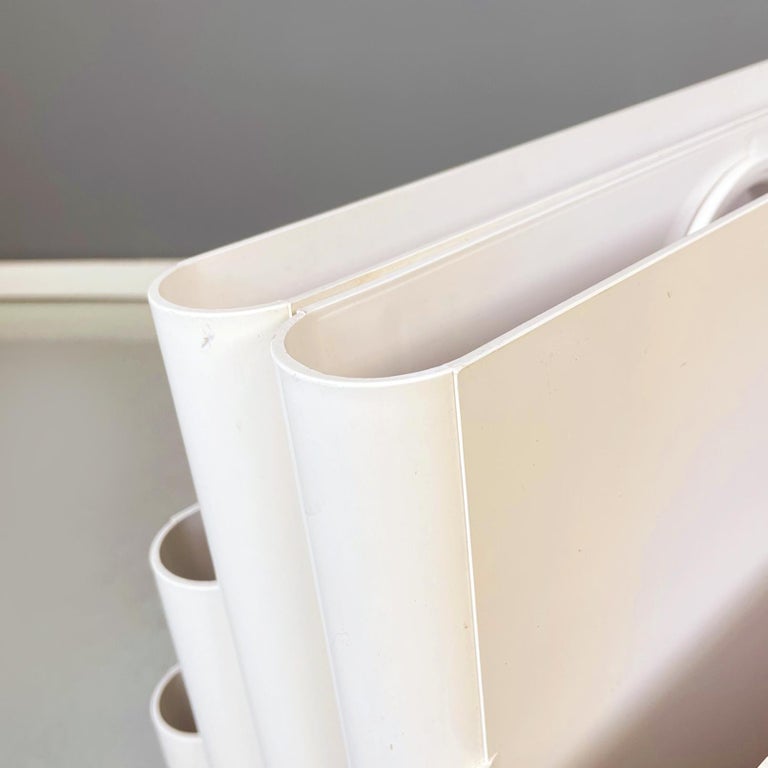 Italian Modern White Plastic Magazine Rack 4675 by Stoppino for Kartell ...