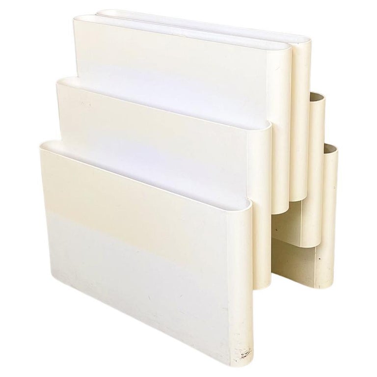 Italian Modern White Plastic Magazine Rack 4675 by Stoppino for Kartell ...