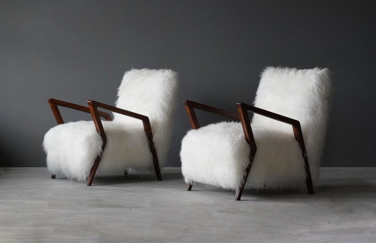 Italian Modernist Designer, Lounge Chairs, Walnut, White Sheepskin ...
