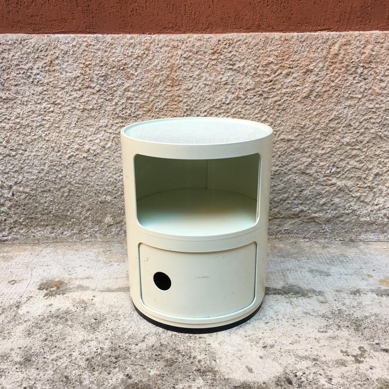 Italian Modular White Plastic Case, by Anna Castelli for Kartel, 1970s ...