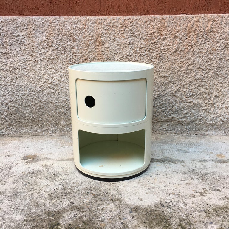 Italian Modular White Plastic Case, by Anna Castelli for Kartel, 1970s ...