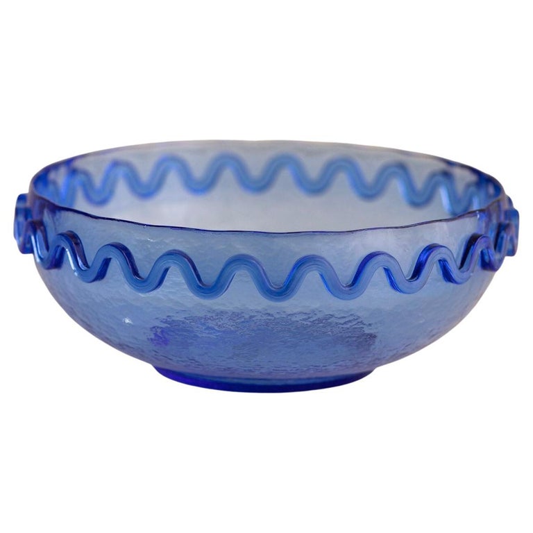 Italian Murano Art Glass Bowl with Squiggle Detail For Sale at 1stDibs