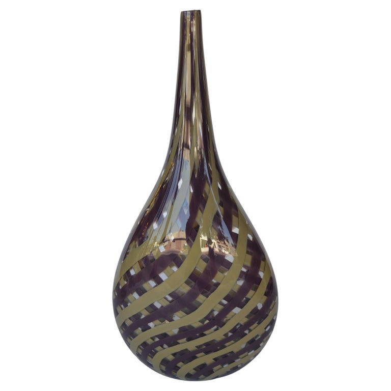 Italian Murano Glass Vase For Sale at 1stDibs