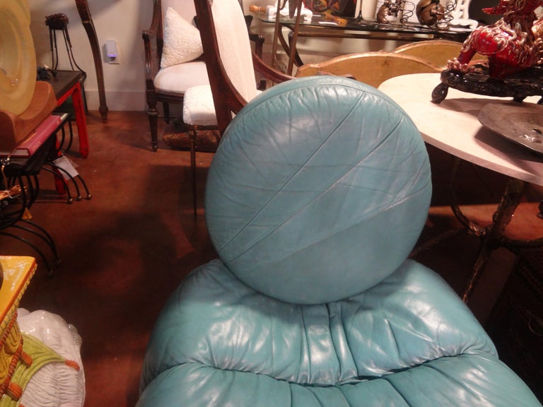 Italian Post Modern Leather Chair by Vittorio Introini for Saporiti ...