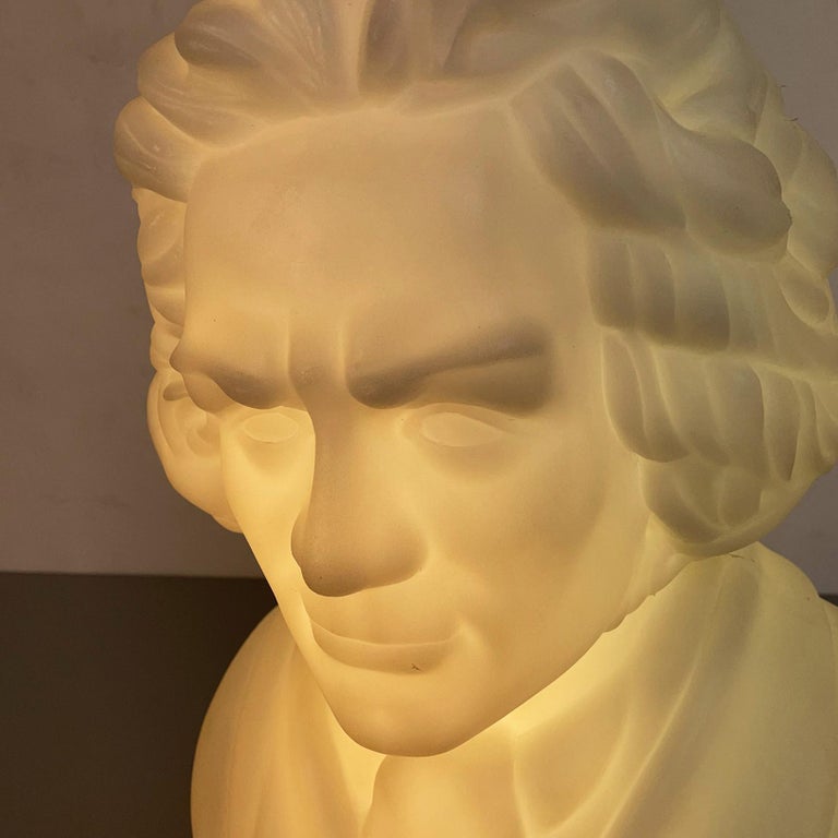 Italian Post-Modern White Plastic Resin Table Lamp Beethoven by Karibu ...