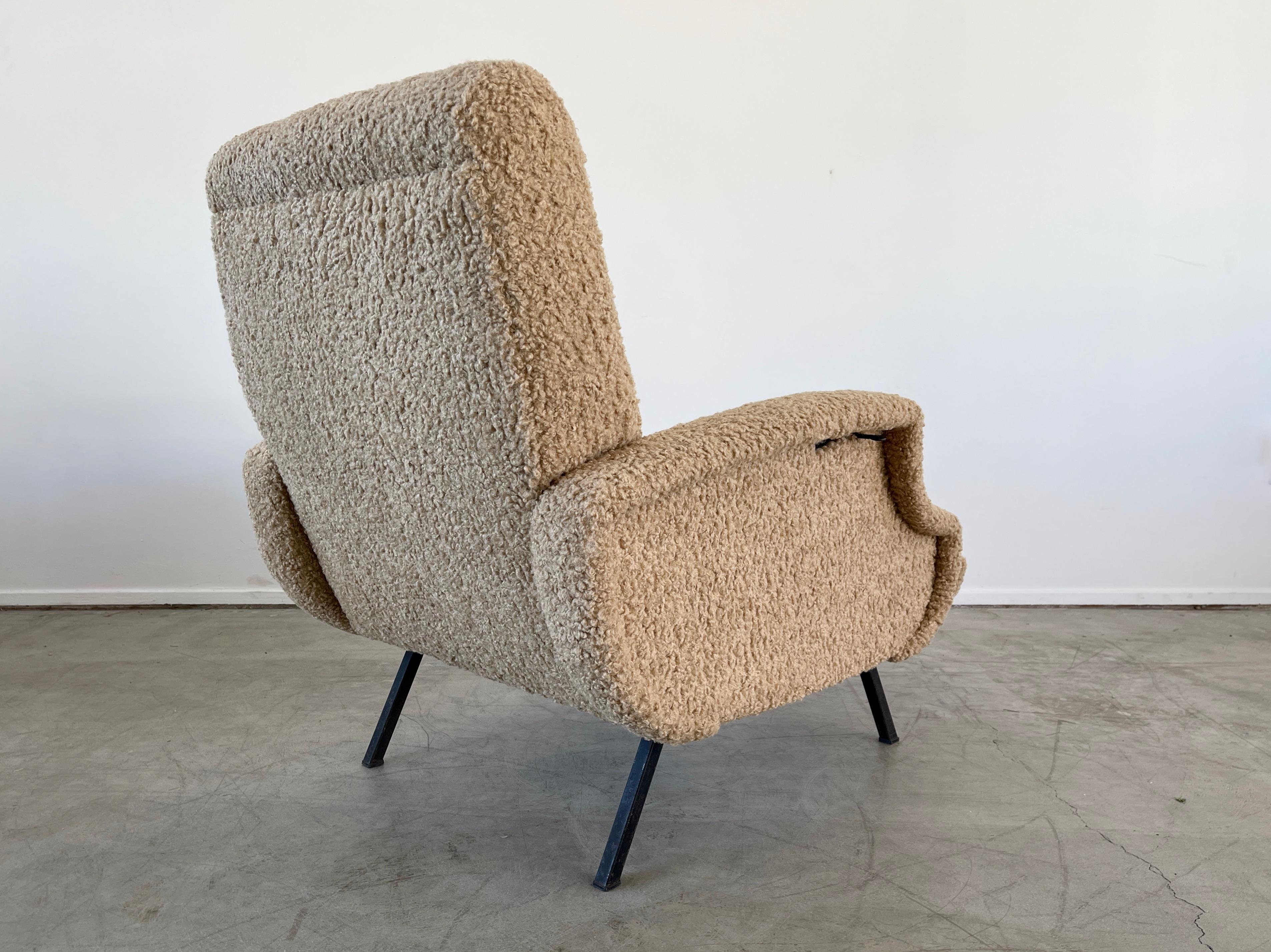 Italian Reclining Lounge Chairs at 1stDibs