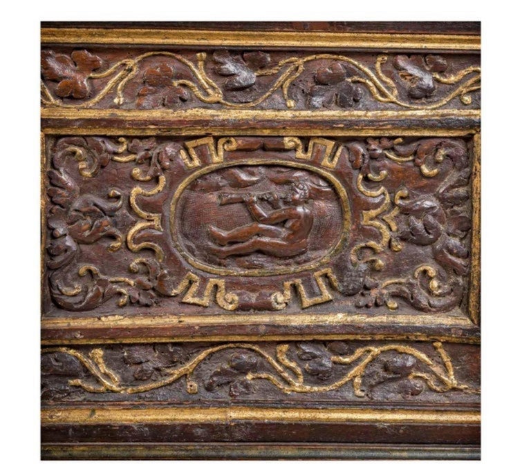 Italian Renaissance Chest Tuscany 17th Century For Sale at 1stDibs