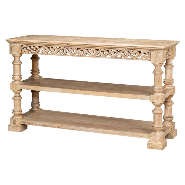 Italian Renaissance Three-Tier Console Table For Sale at 1stDibs