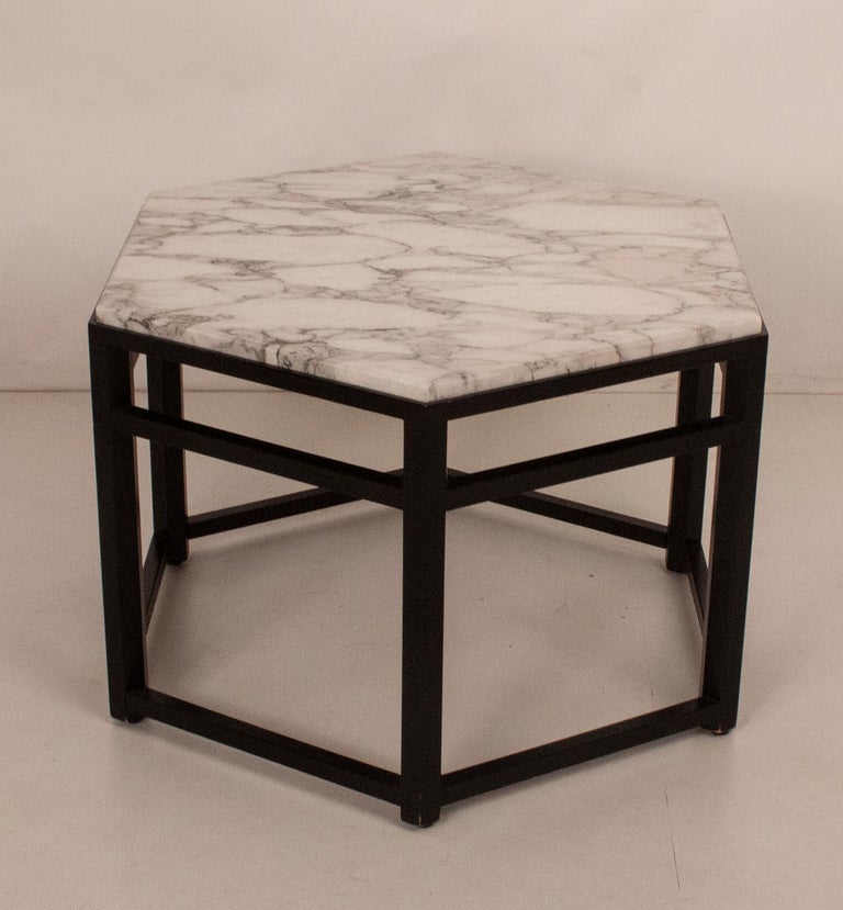 Italian Side Table in Arabescato Marble and Wooden Structure, 1970s For ...