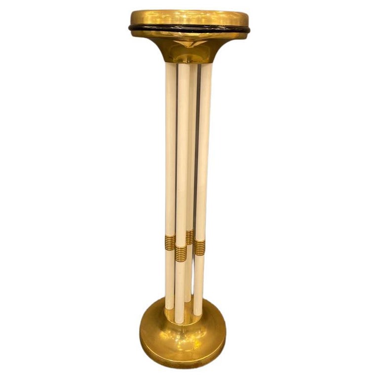 Italian Small Plinth in Brass For Sale at 1stDibs