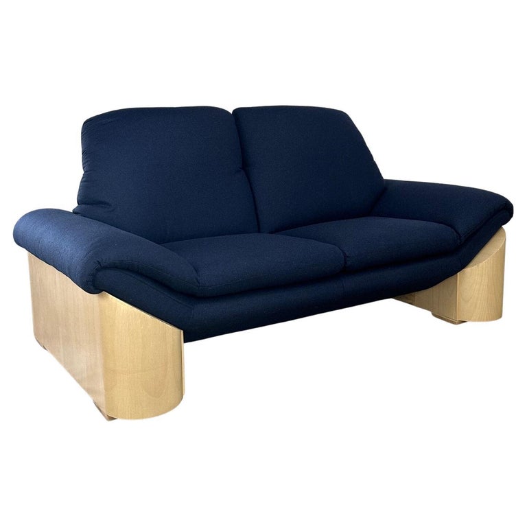 Italian sofa with chunky maple legs For Sale at 1stDibs
