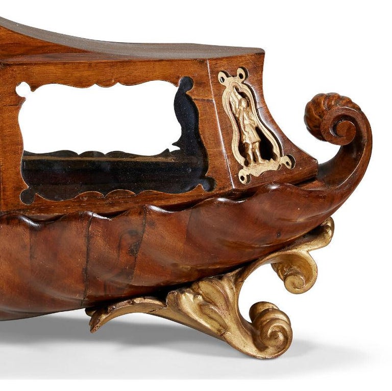 Italian Venetian Gondola Shaped Ceremonial Casket For Sale at 1stDibs