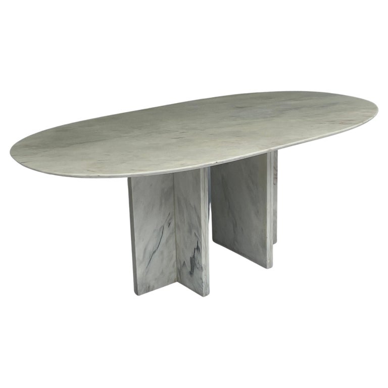 Italian, white marble dining table For Sale at 1stDibs