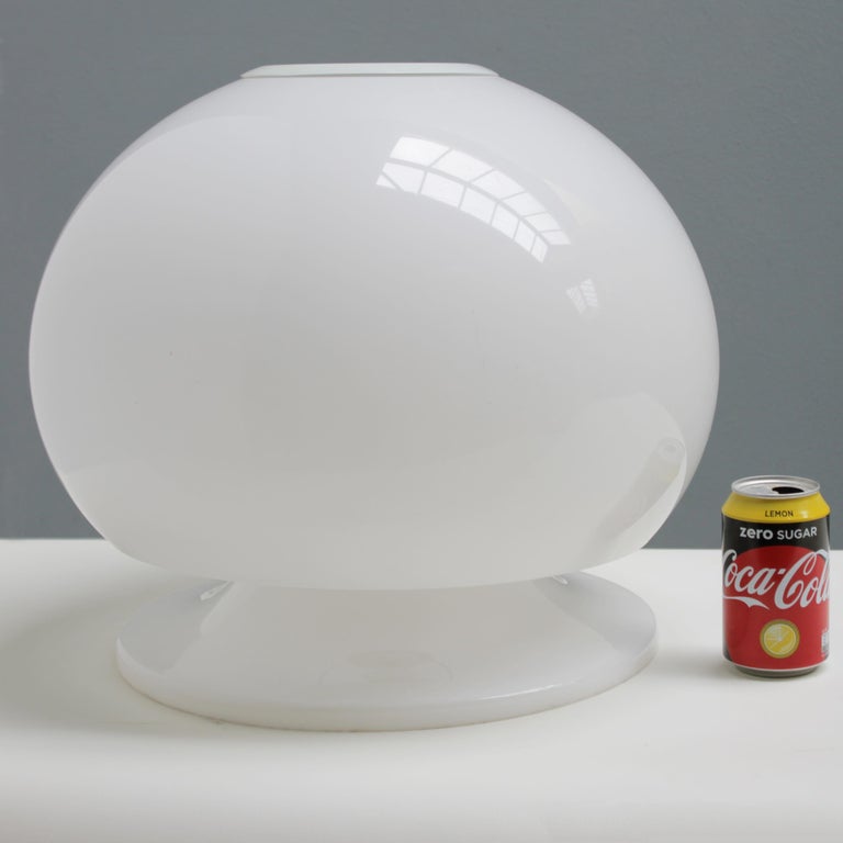 Italian White Mushroom Perspex Table Lamp at 1stDibs
