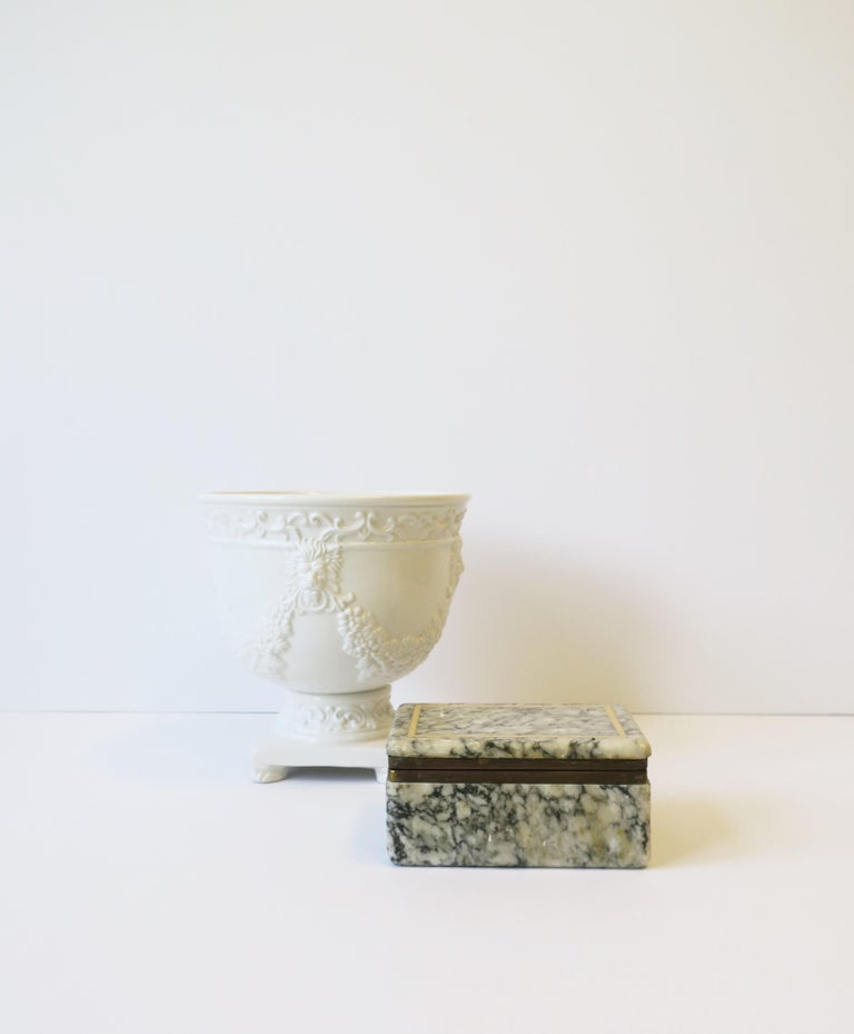 Italian White Regency Planter Cachepot Jardinière by Mottahedeh, Italy ...