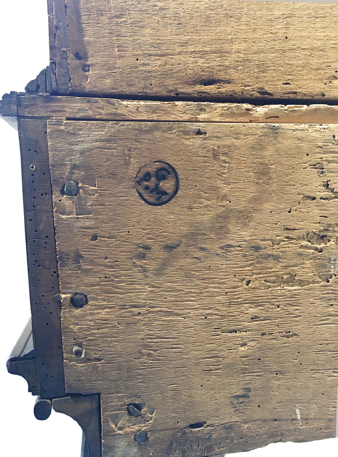 Ancient Italian Writing Desk with Upper Cabinet Milan, Circa 1730 For ...