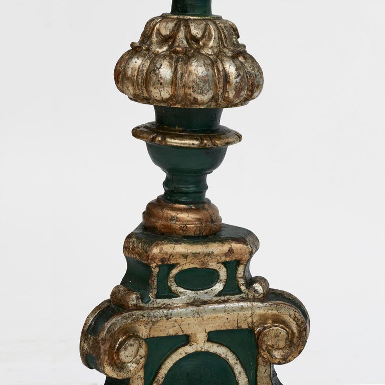 Italien Baroque Period Torchière Floor Lamp For Sale at 1stDibs
