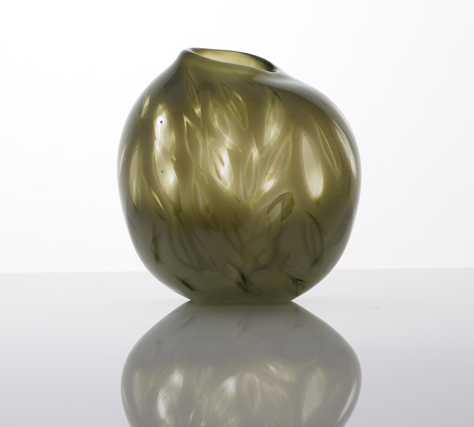 Ivory Olive Leaves Graal glass pod For Sale at 1stDibs