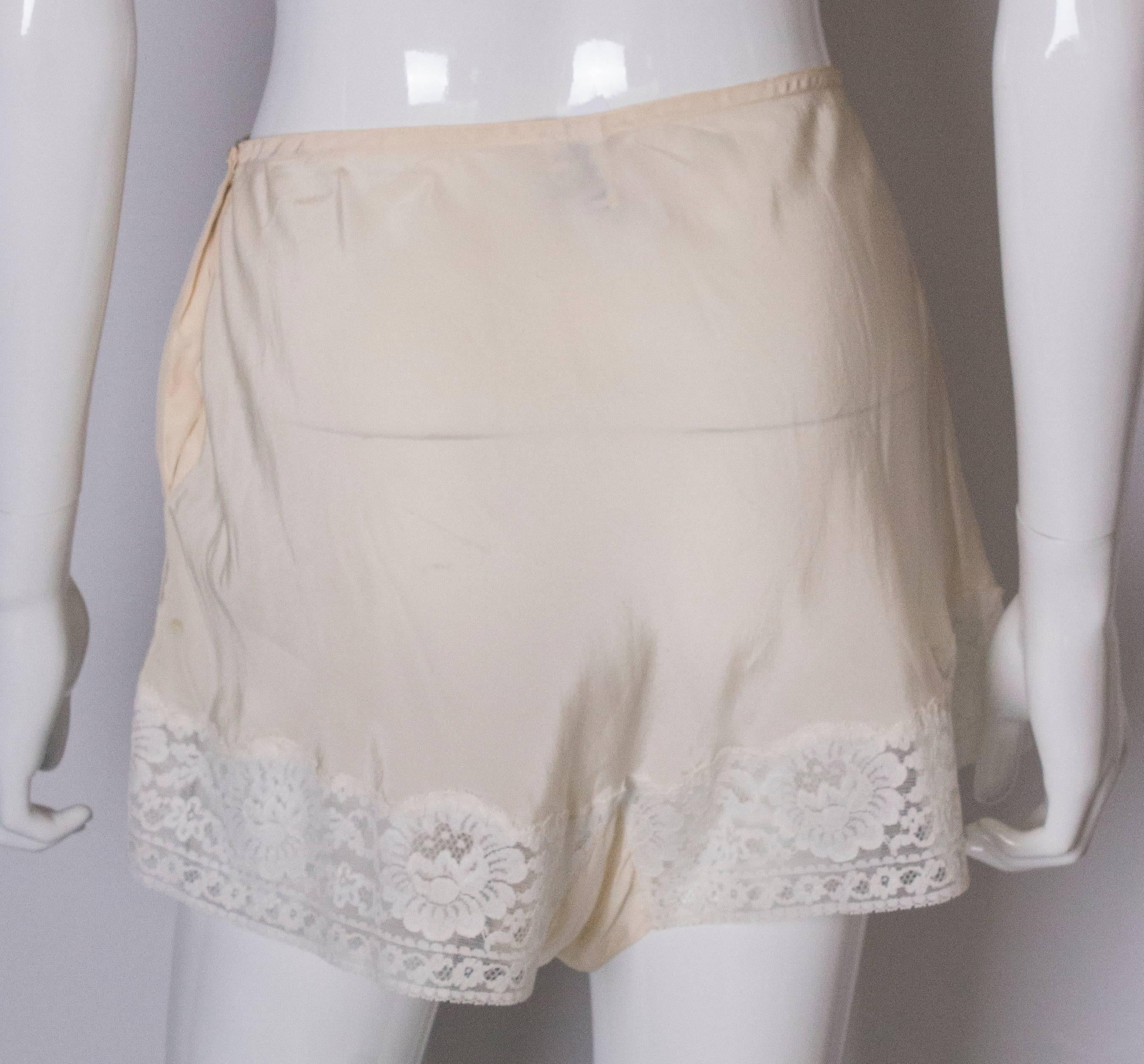 Ivory Silk Pants For Sale at 1stDibs