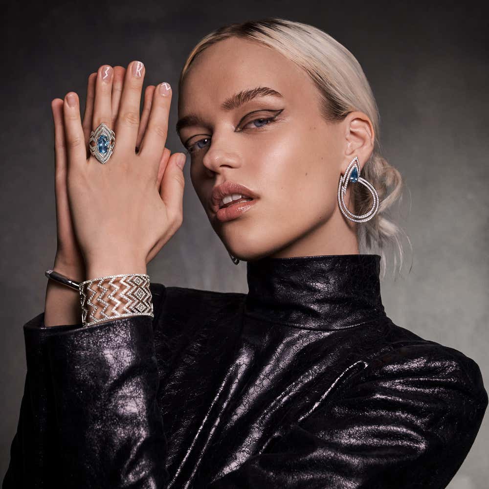 Stephen Webster - London W1K 3NY - 1stDibs