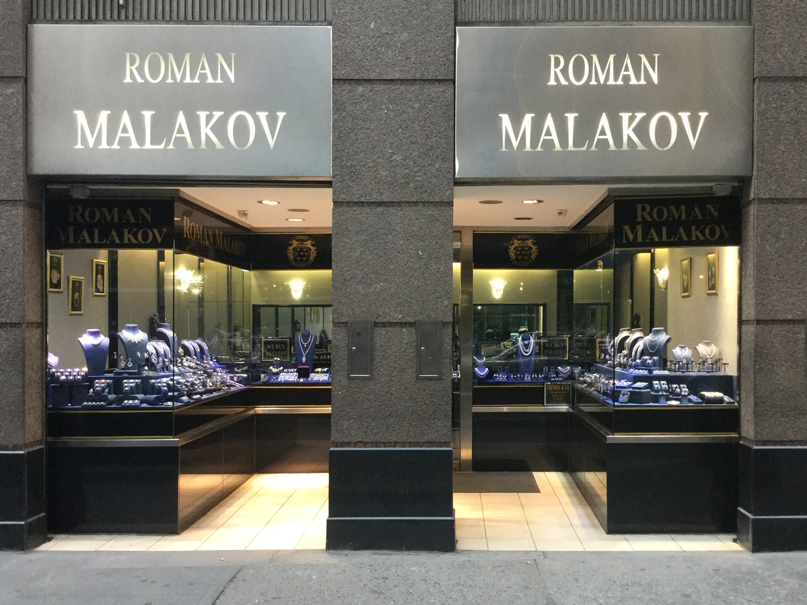 Roman Malakov Diamonds - New York, NY 10036 - 1stdibs