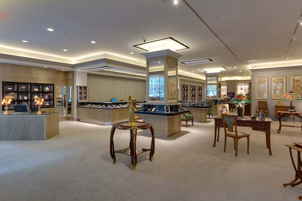 Macklowe Gallery Jewelry - New York, NY 10022 - 1stDibs