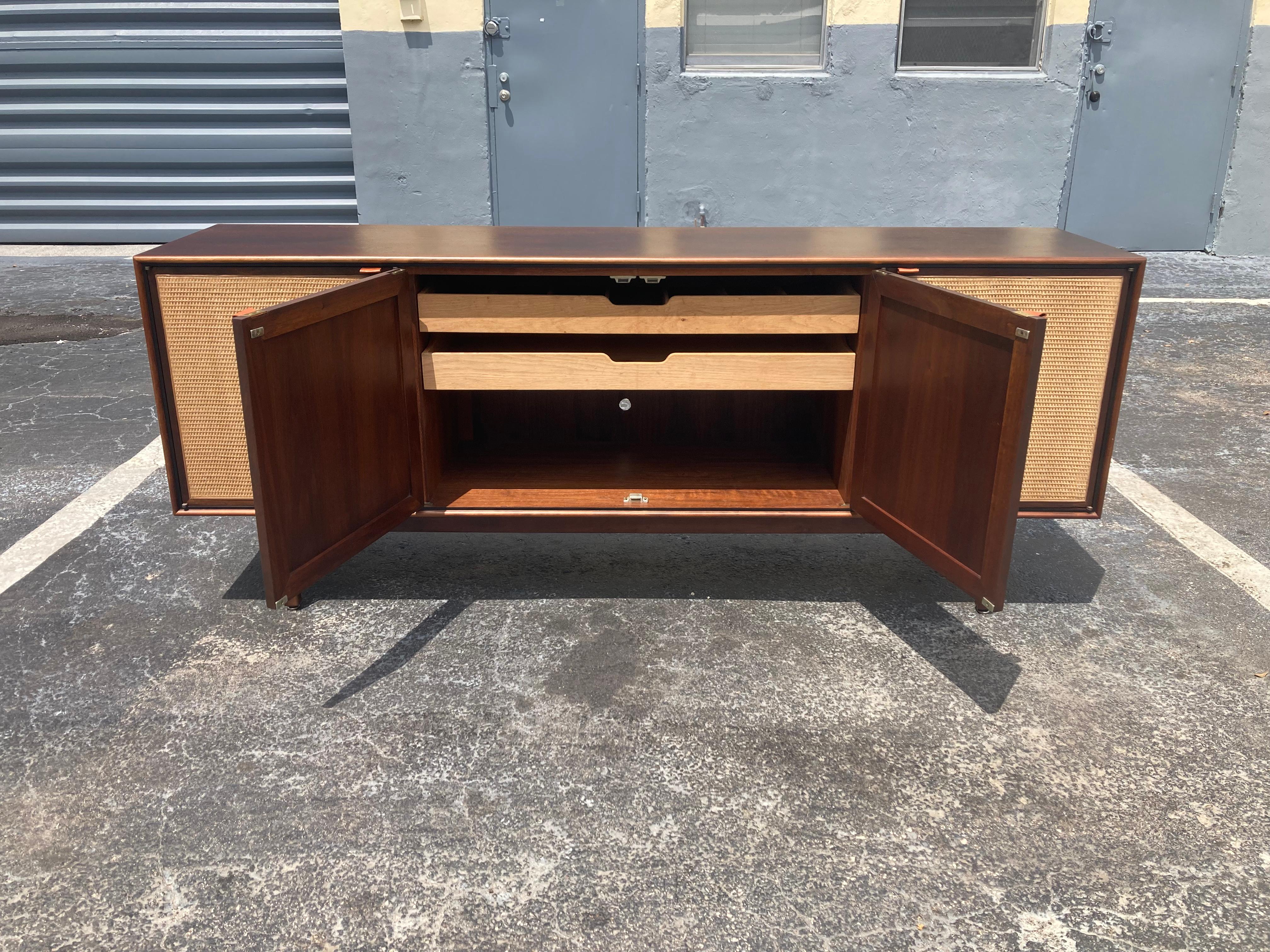 Jack Cartwright Credenza for Founders, Mid Century Modern, Walnut and ...
