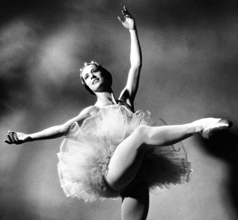 Jack Mitchell - American Ballet Theatre Dancer Lupe Serrano, Signed by ...