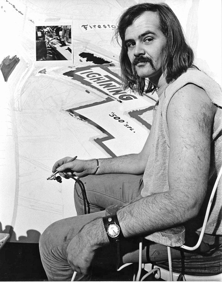 Jack Mitchell - American photorealist painter Ron Kleeman at work ...