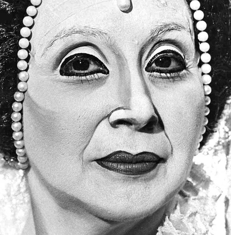 Jack Mitchell - Beverly Sills in New York City Opera's 'Roberto ...