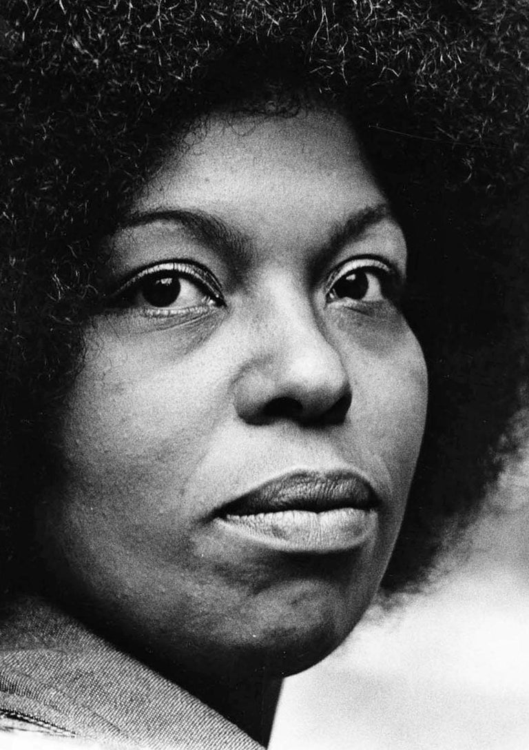 Jack Mitchell - Grammy Award-winning Singer Songwriter Roberta Flack For Sale at 1stDibs