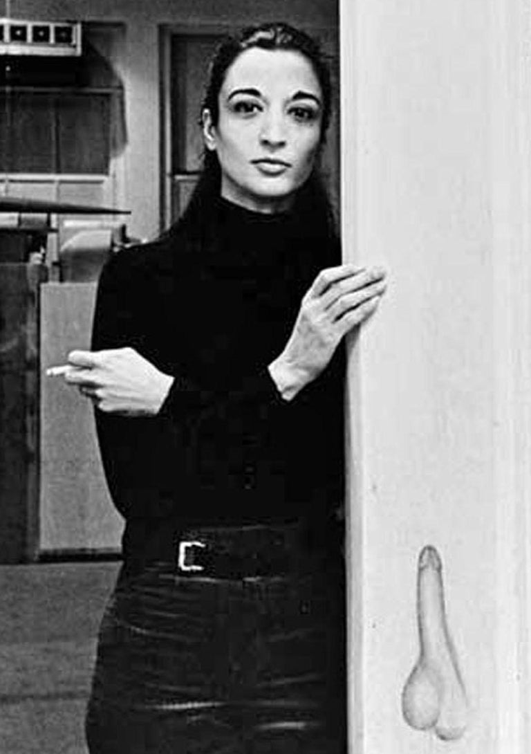 Jack Mitchell - Sculptor Marisol (Maria Sol Escobar) in her NYC studio ...