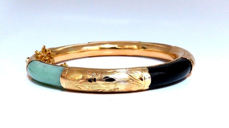 Jade Bangle Bracelet For Sale at 1stDibs