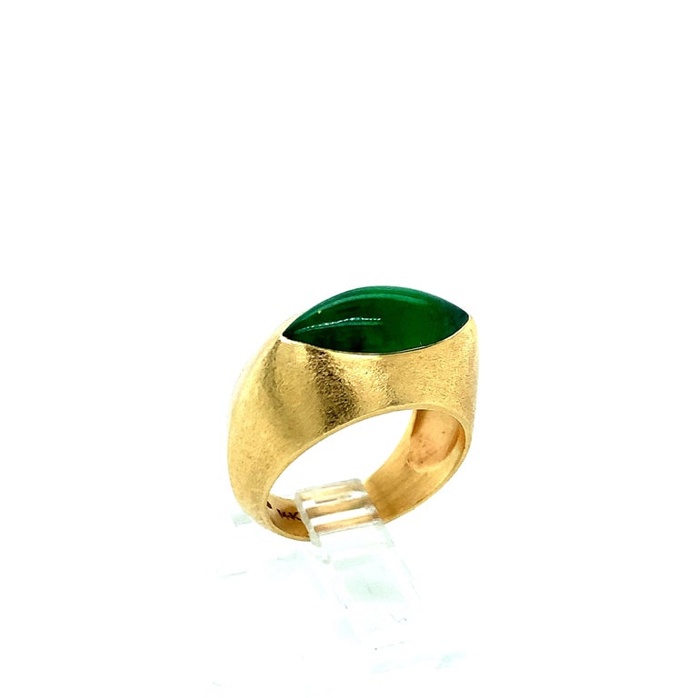 Jade Gold Ring For Sale at 1stDibs
