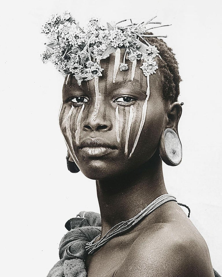 Jan C. Schlegel - Mère avec champignon, tribu Suri, Éthiopie En vente ...