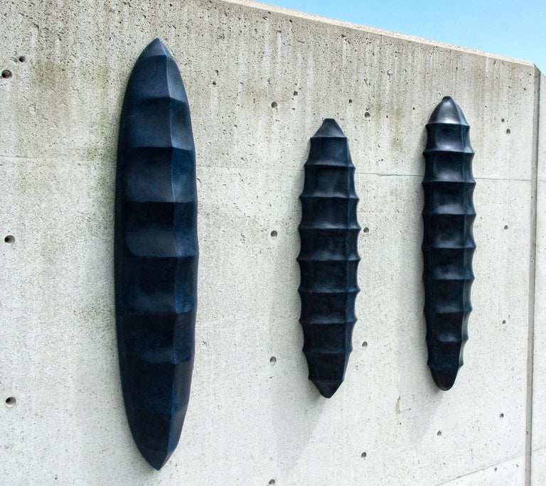 Jana Osterman - Biomorphic No 10 - blue, abstract, patinated bronze ...