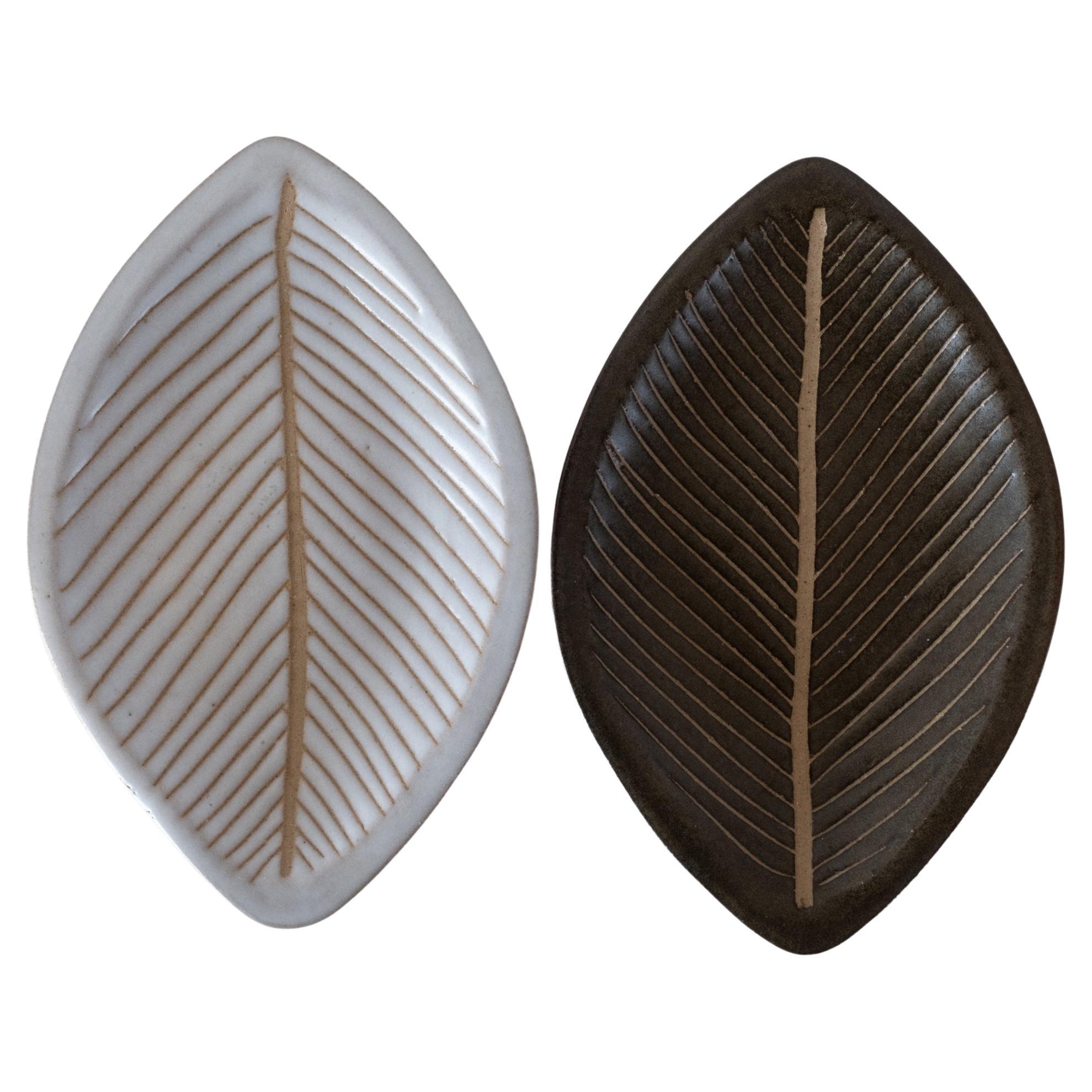 Jane and Gordon Martz Pottery Ceramic Trays Catch Alls For Sale at 1stDibs