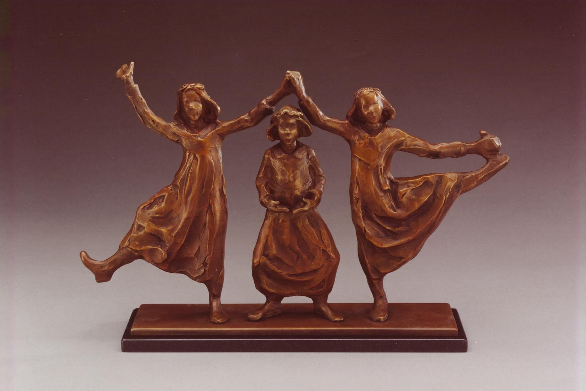 Jane DeDecker - Sisters For Sale at 1stDibs | three sisters sculpture ...
