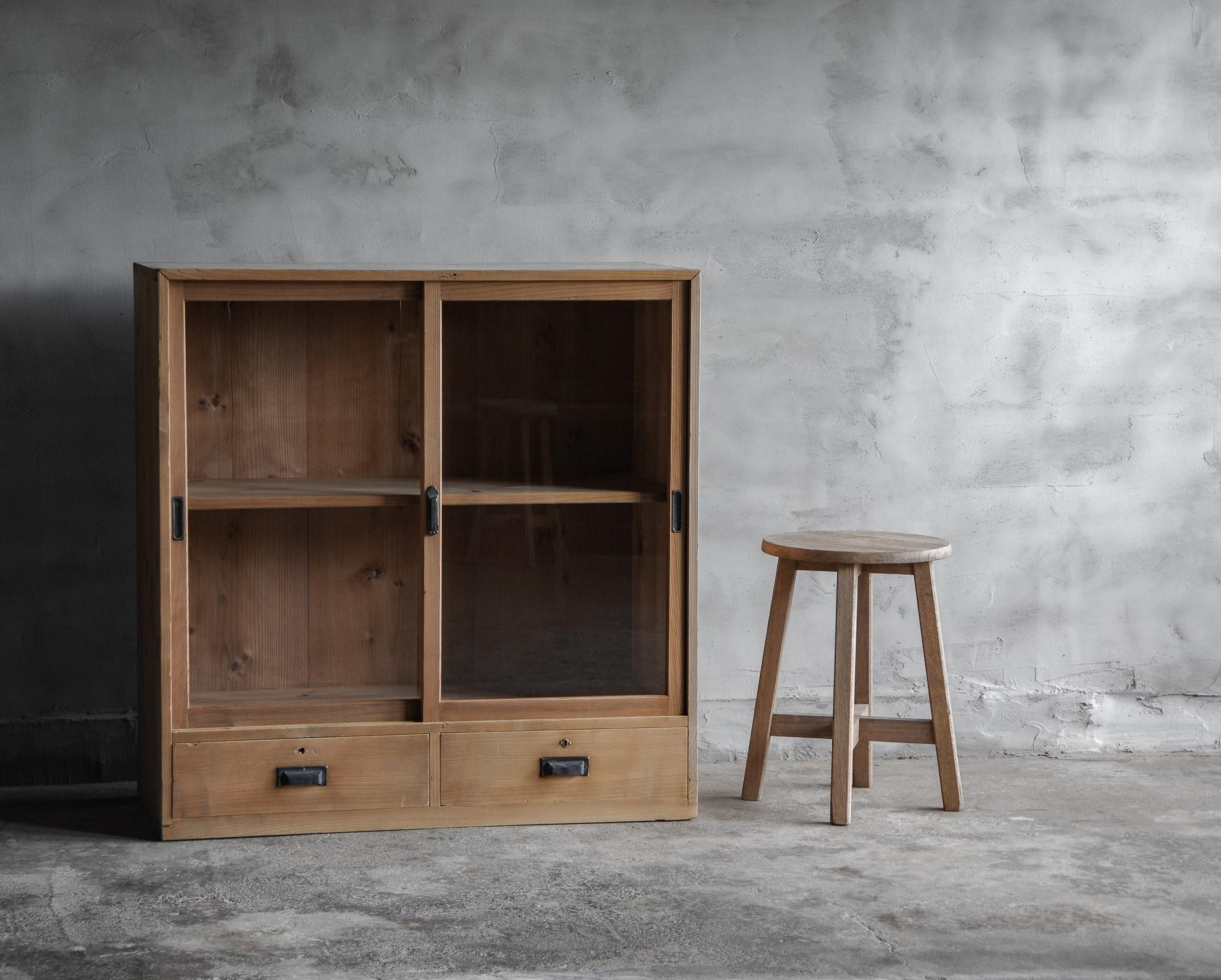 Japanese Antique, Cabinet, Taisho Period(1912-1926) For Sale at 1stDibs