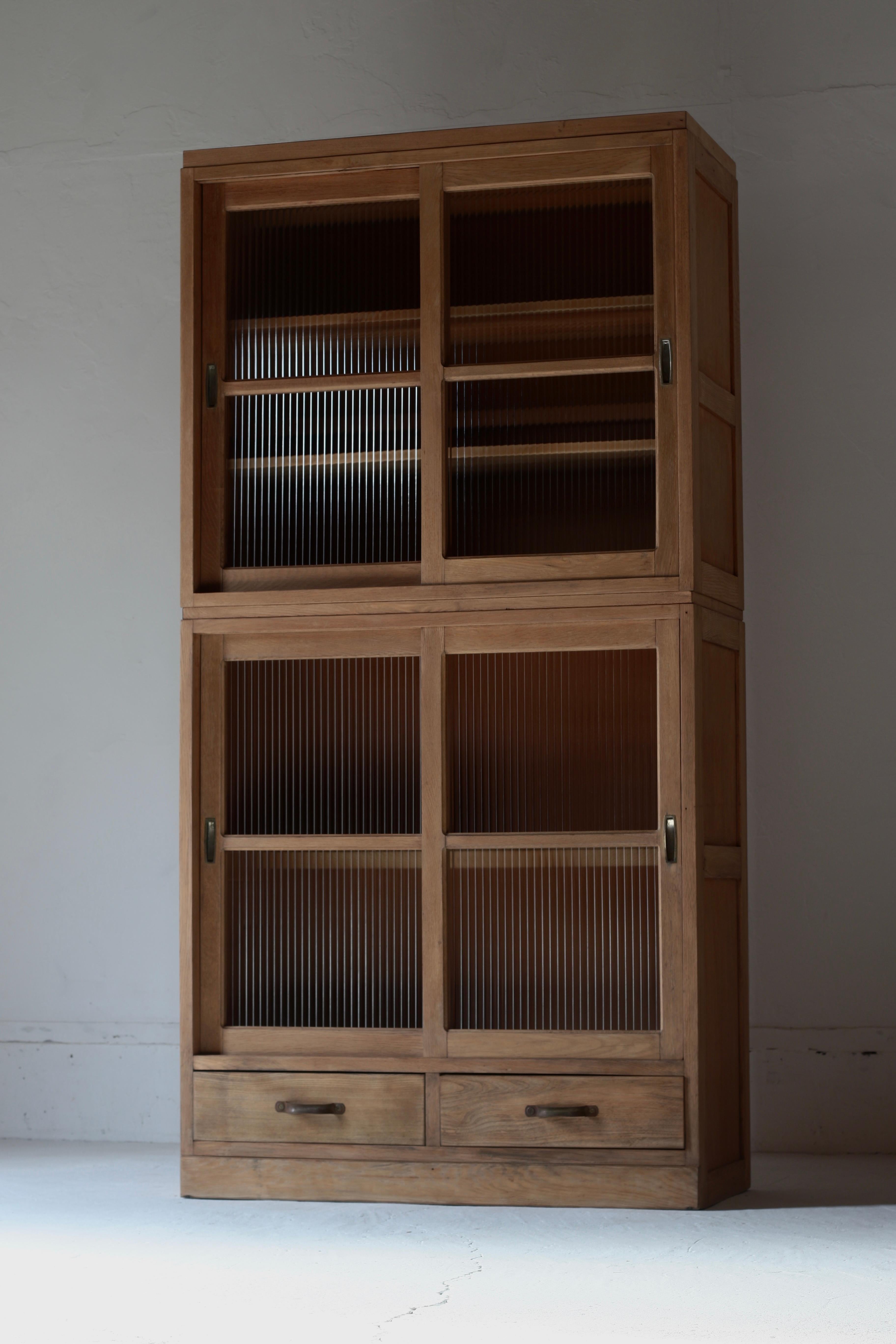 Japanese Antique Mall Glass Cabinet / Cupboard / Showa period WabiSabi ...