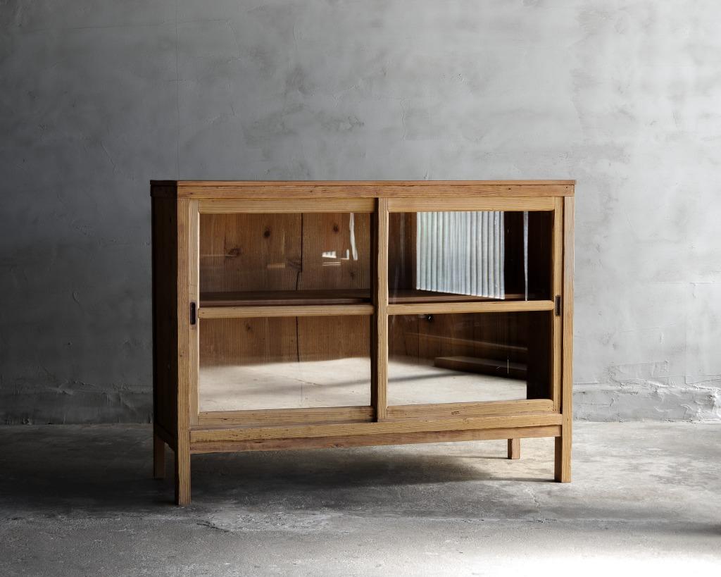Japanese antique, storage cabinet, Taisho period (1912-1926 )Wabi-sabi ...