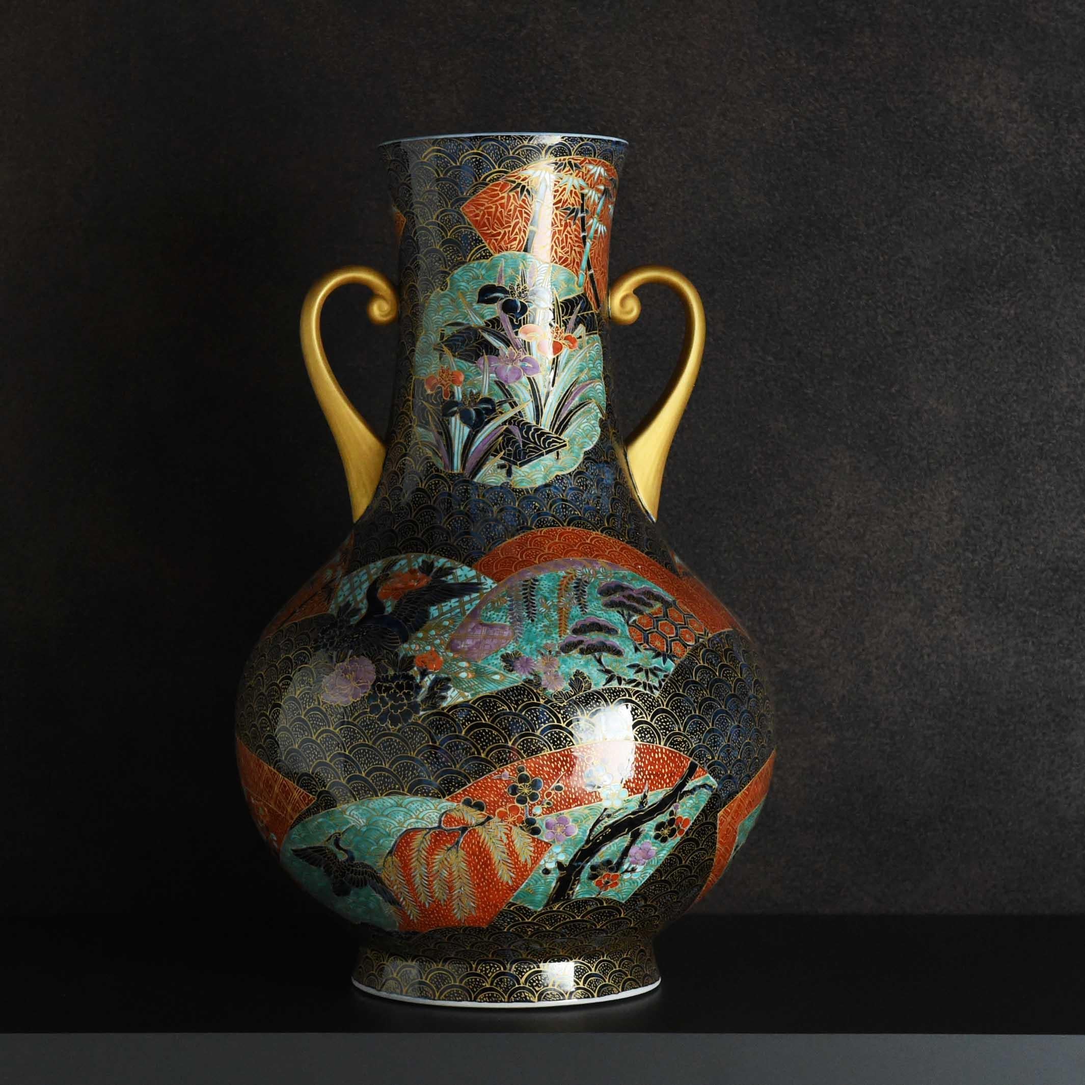 Japanese Arita "Gokujou Nishiki" Handmade vase with handles For Sale at ...