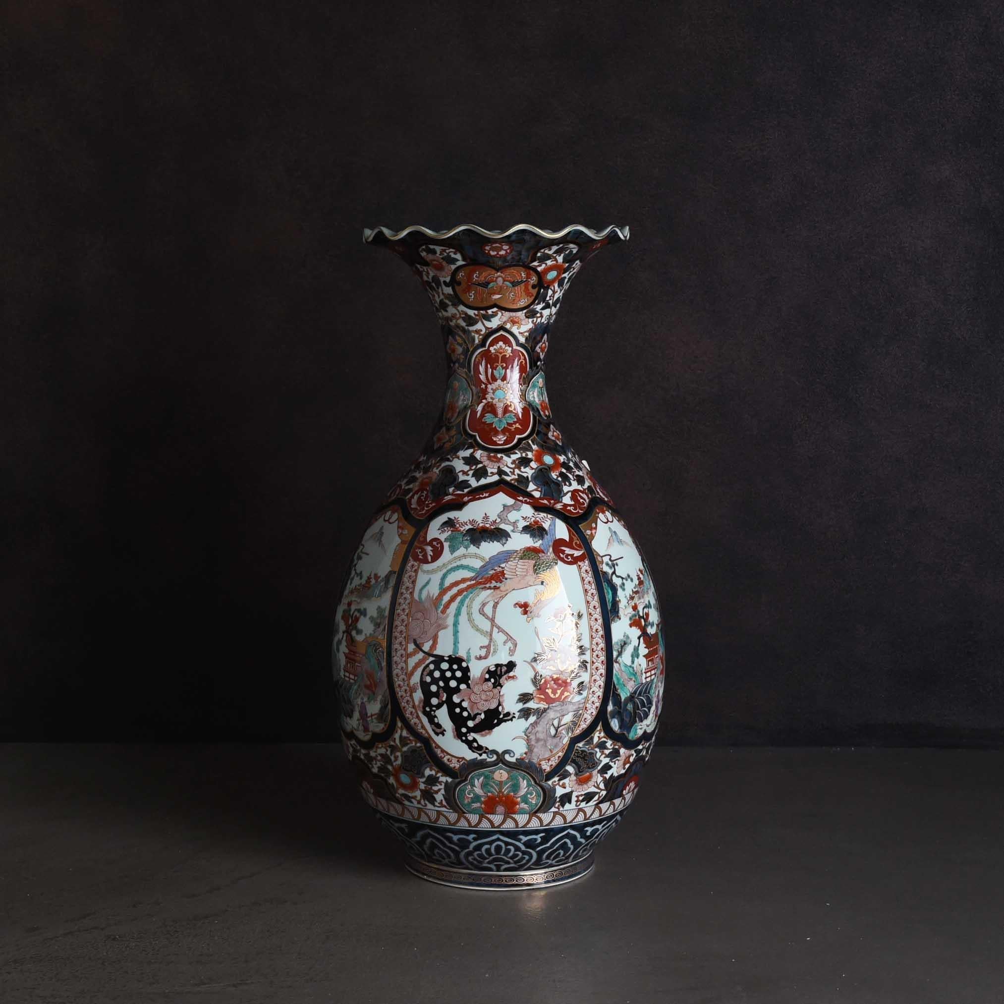 Japanese Arita "Koakae Shishihouou" 75cm namibuchi vase 1560-1570s For ...