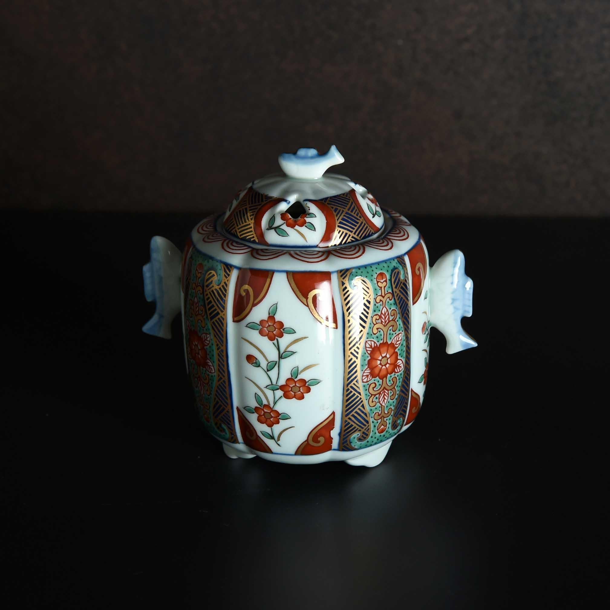Japanese Arita "Madowari Shoukamon" Handmade incence holder For Sale at ...