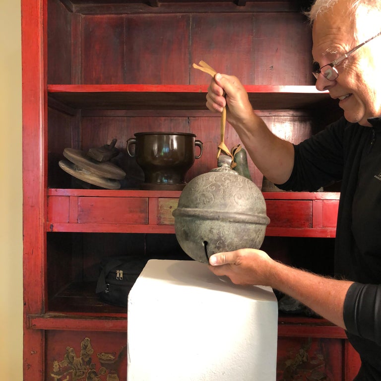 Japanese Big Bold Antique Shinto Suzu Temple Bell Rare Find and Signed ...