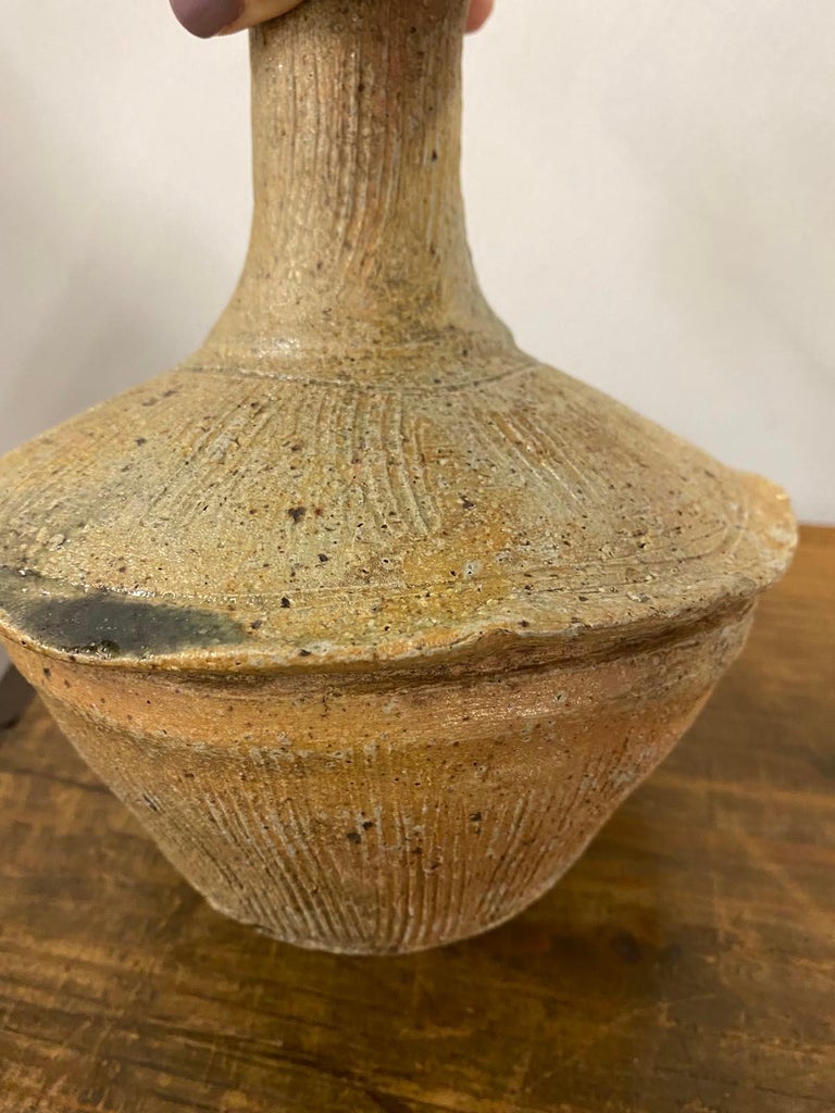 Japanese Bizen Ware Pottery Vessel For Sale at 1stDibs