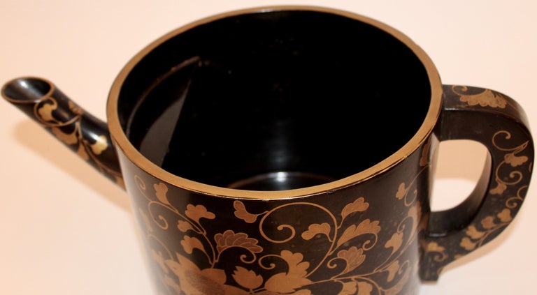 Japanese Black Lacquered Water Pot and Cover, circa 1900 at 1stDibs