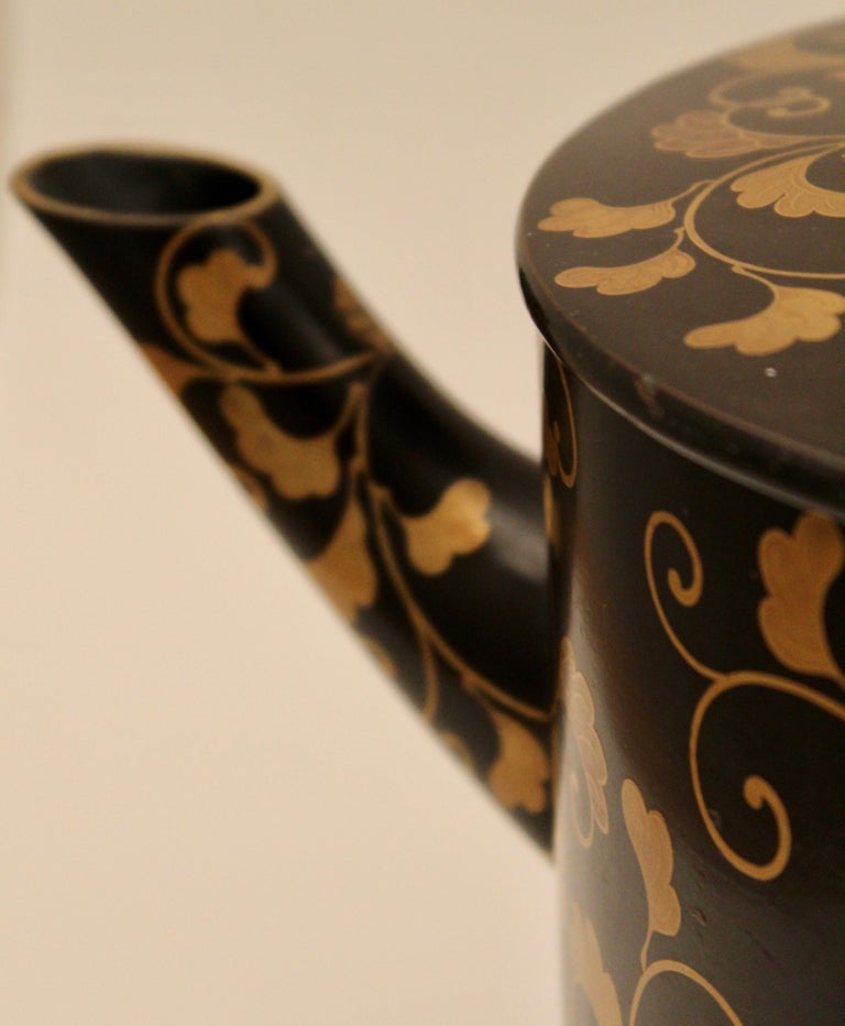 Japanese Black Lacquered Water Pot and Cover, circa 1900 at 1stDibs